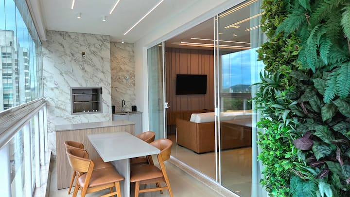 Luxuoso 4 Suítes Novíssimo, Próx. Pier Hard Rock - Itapema