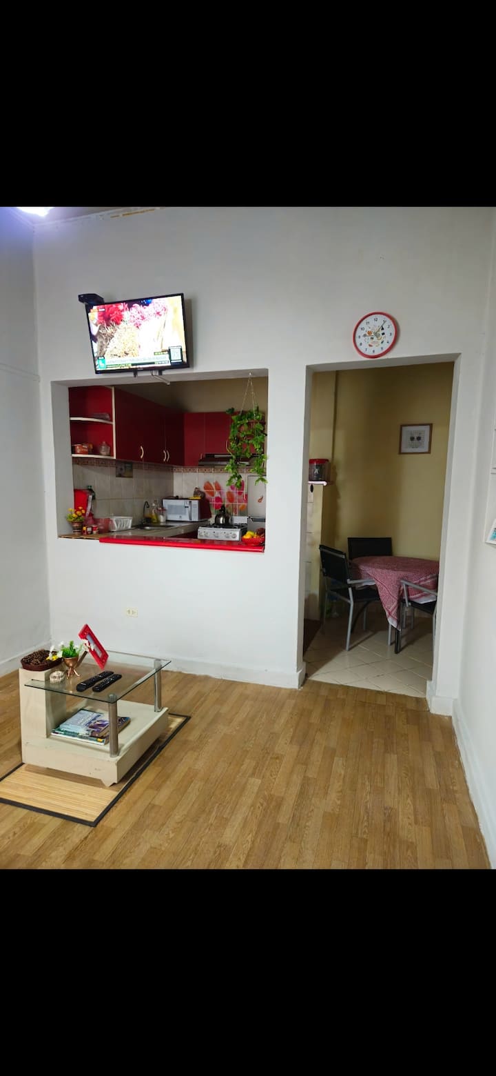 Acogedor Alojamiento Cerca A La Playa - Santa Rosa