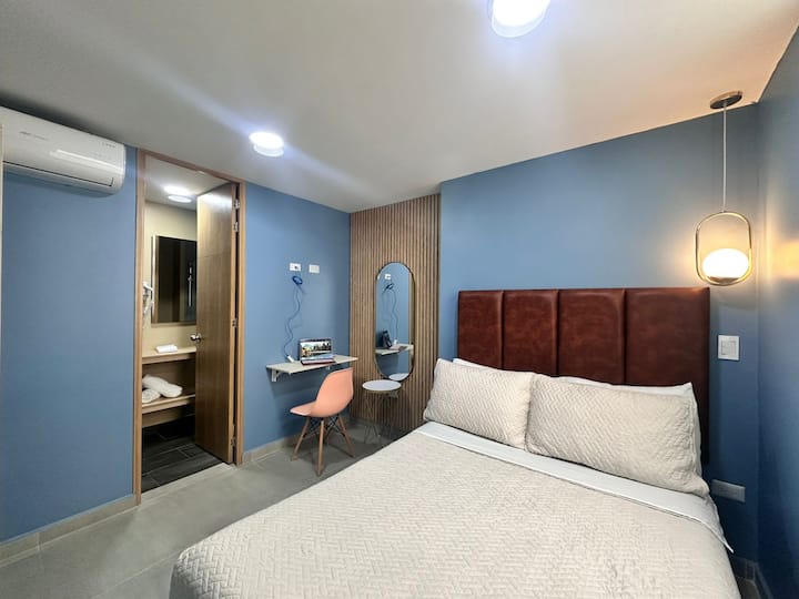 Bas Bunny Concierto A 3 Cuadras - Medellín