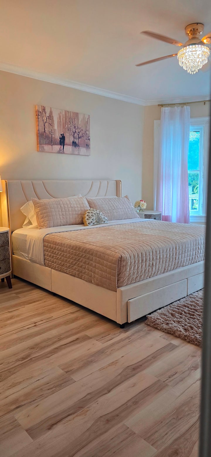 Spacious King Room With Private Bathroom 254 - Dover, DE