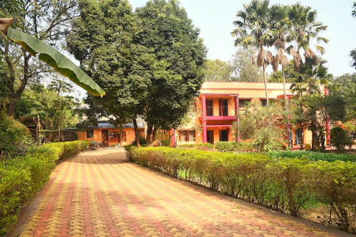 Shanti Abas Homestay - Santiniketan