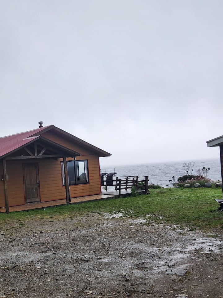 Servicios De Cabañas Y Tinajas Con Vista Al Oceano - Valdivia