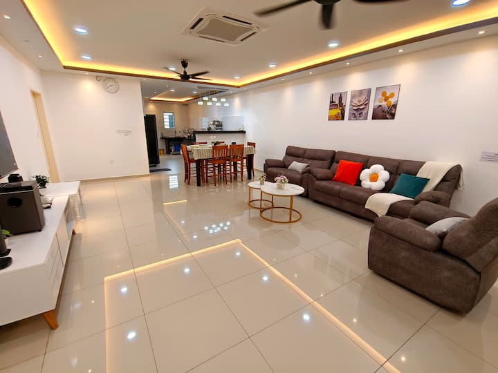 Cf@12+4px@snooker/netflix/bbq/waterdispr/gnglambak - Kluang