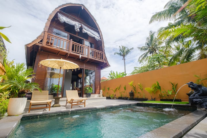 Cozy Private Wooden Villa  Pool, Rice Field View - Ubud