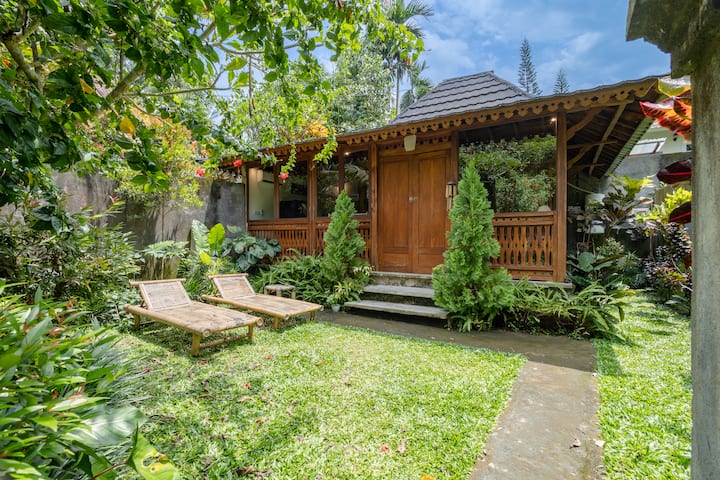 Private 1br Joglo Villa In Ubud - Bali