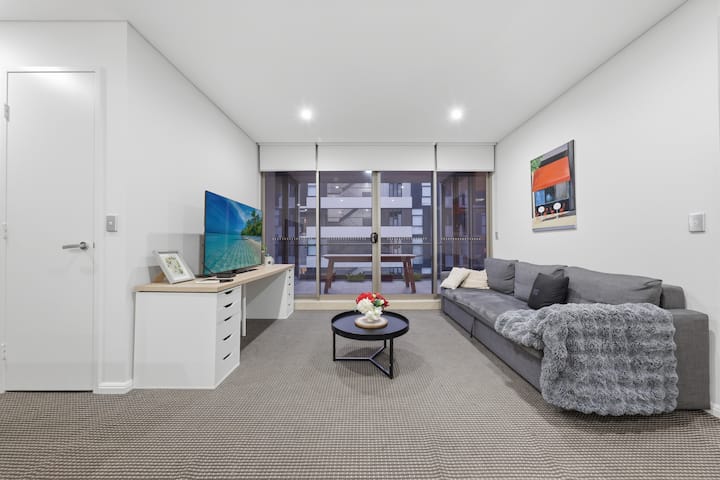 Cozy 3br Apartment At Zetland - Rosebery