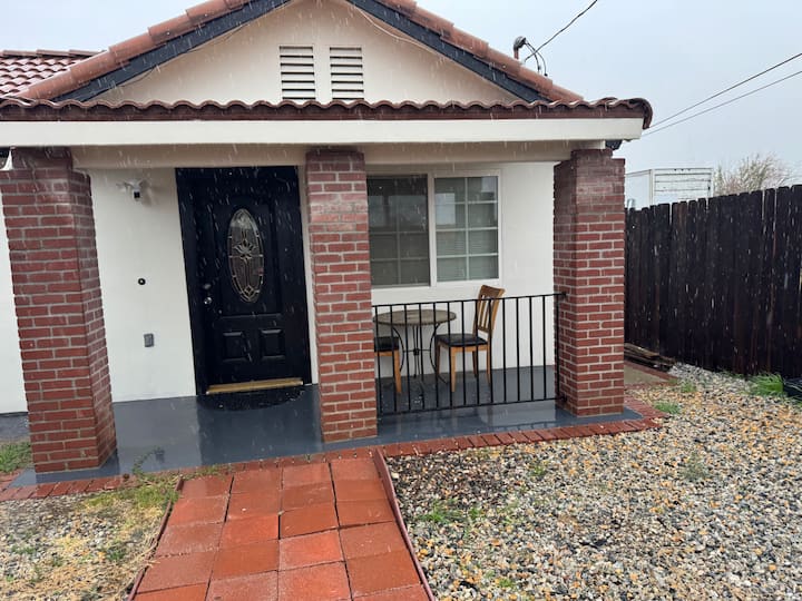 Casa De Relax - Palmdale, CA