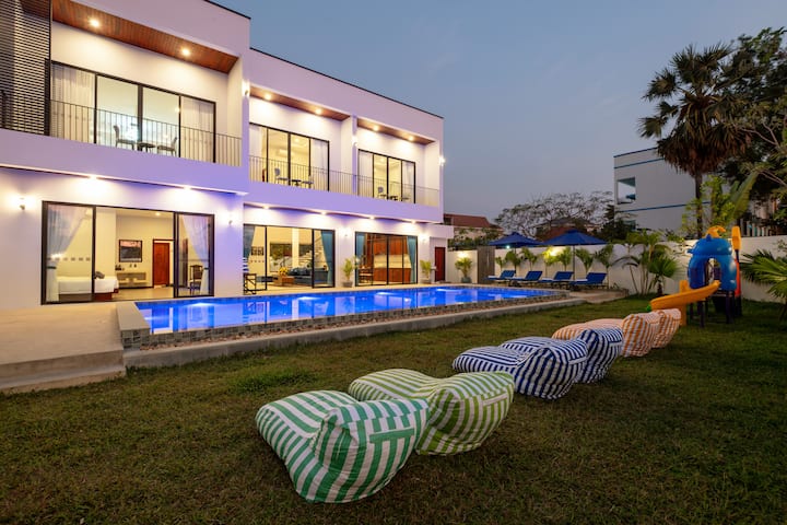 5 Bedroom Private Pool Villa - Room Only - 10 Pax - Cambodia