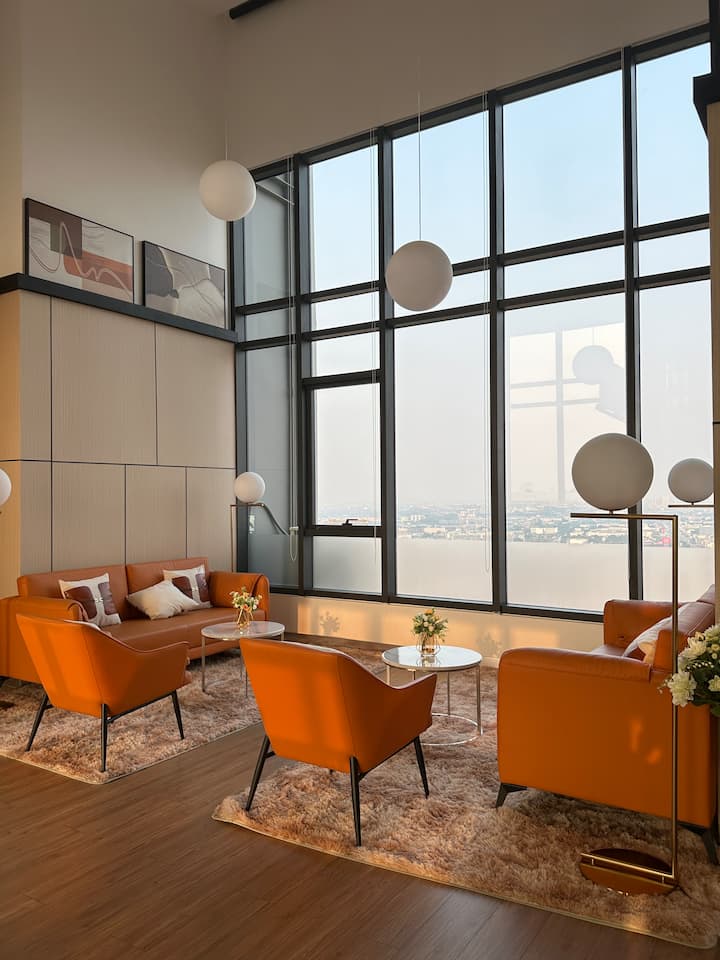 全新!蓝康恒豪华公寓/无边高空泳池/健身房/会议室/台球室/高速Wifi/配套豪华/近mrt/03 - Min Buri