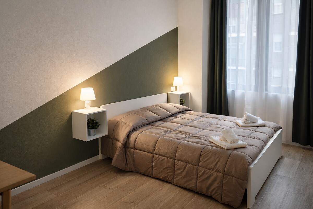 The Russian Flower "15 minutes by metro from the Duomo" - Apartments ...