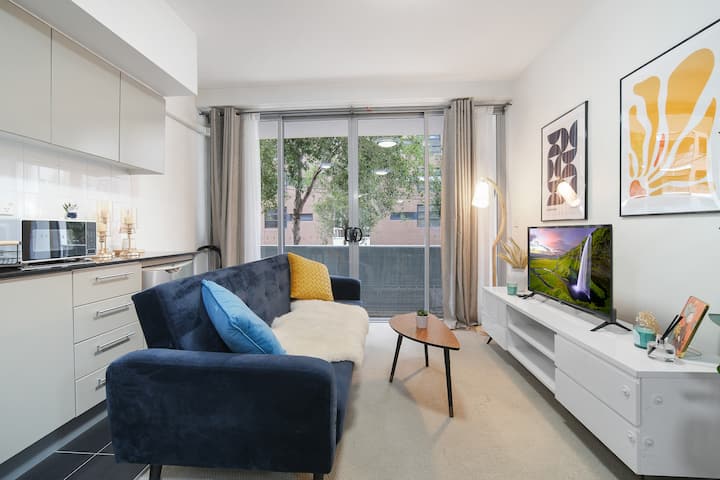 Quiet & Cozy Loft 4 Minute Walk To Central Station - Surry Hills