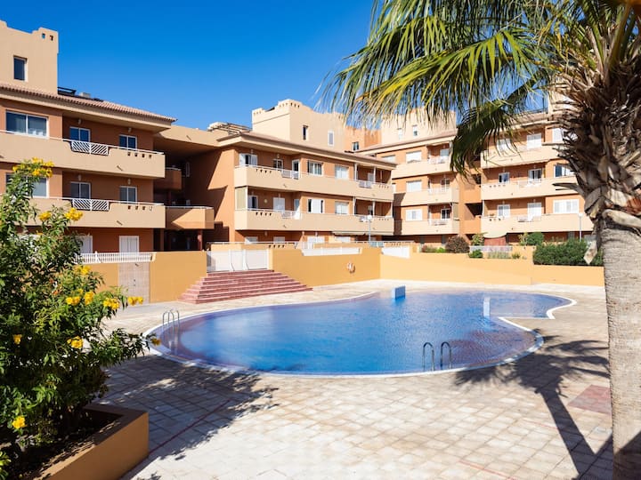 Apartment With Pool And Parking - Güímar