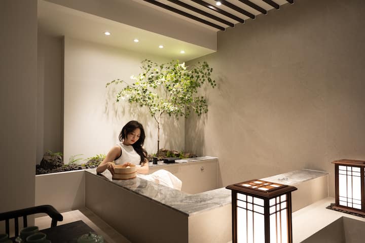 [려안 安] 프리미엄 감성숙소 |자쿠지|서면역 1분|단체 및 가족|백화점30초|무료 짐보관 - Busan