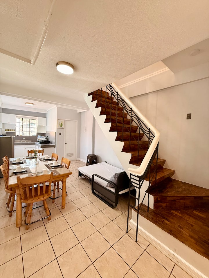 Spacious 3br Home W/ Sunset View Cozy Stay - Baguio