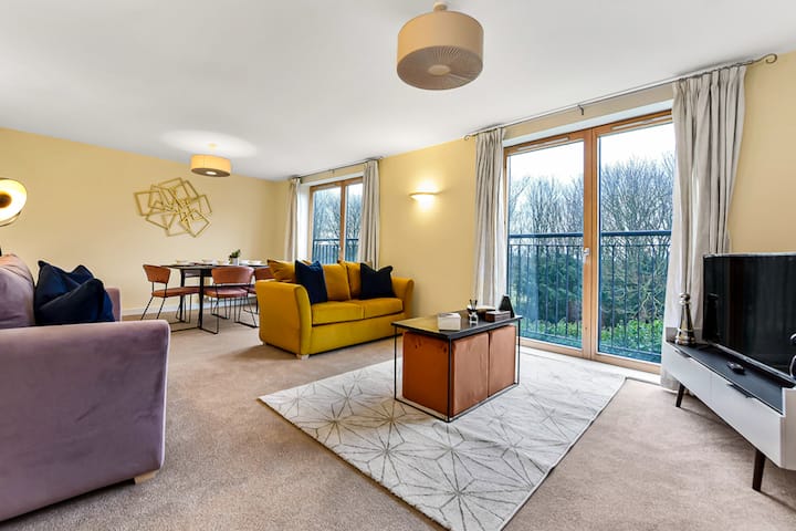Central Mk 2-bed • Ideal For Work Stays - Milton Keynes