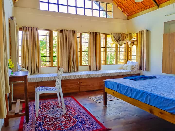 Attic Rooms (2nd Floor) In Yoga House & Zen Centre - Alappuzha