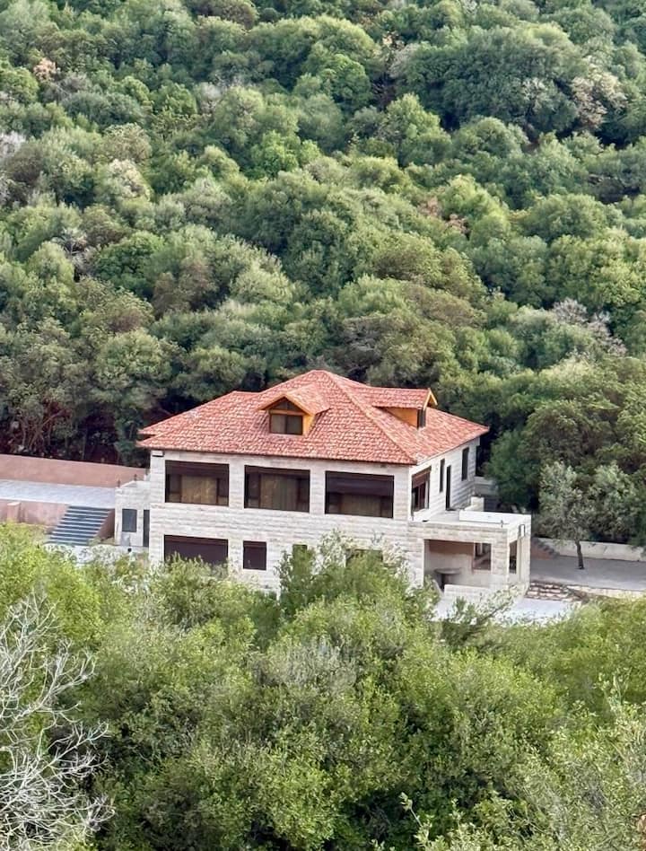 Bait Ajloun بيت عجلون - Jordan