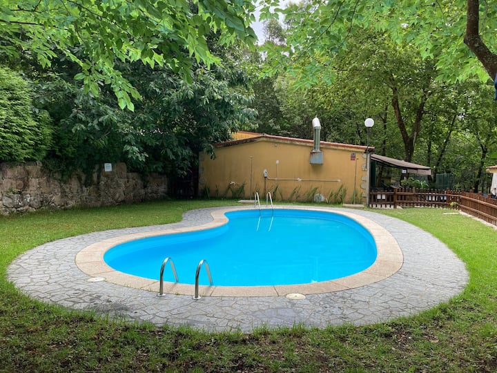 Habitación Grupal De 3 Con Balcón 5- A Talangreira - Marín