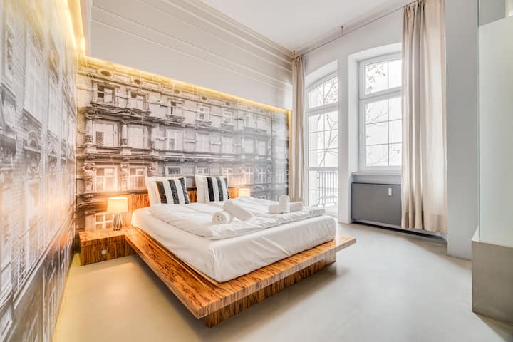 Ofiar Oświęcimskich 21 By Homeprime - Wrocław