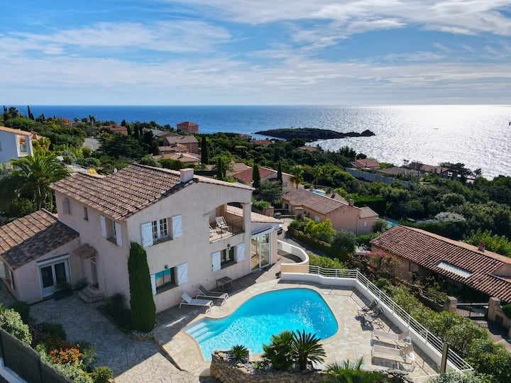 Vue Mer Panoramique éPoustouflante - Agay