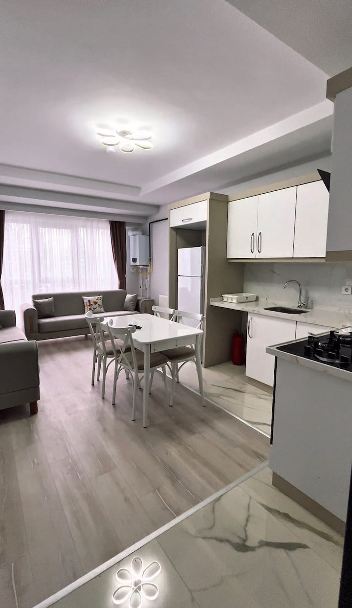 14 Burada Avm 3 Dakika, Otogara 5 Dakika Mesafede - Bolu