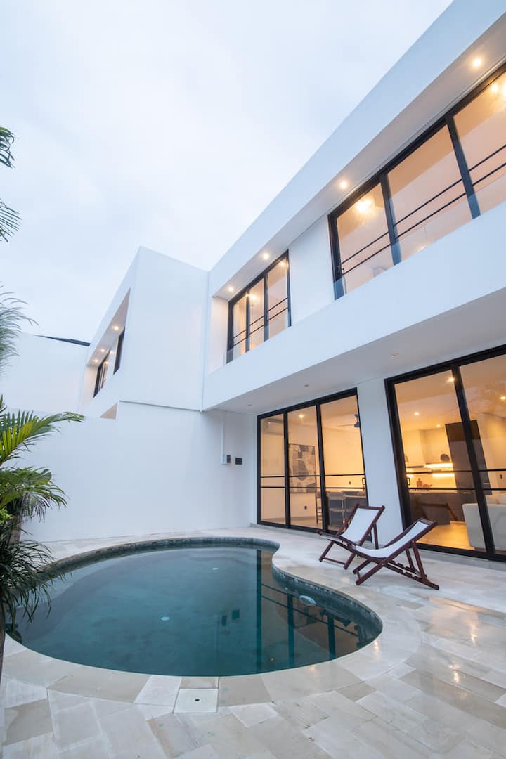 Casa Vania 6 Effortless Villa Living In Canggu - Legian