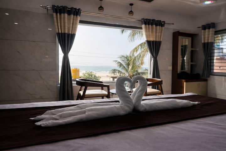 Deluxe Ac Sea View Room @The Ocean Inn Luxury Stay - Murdeshwar