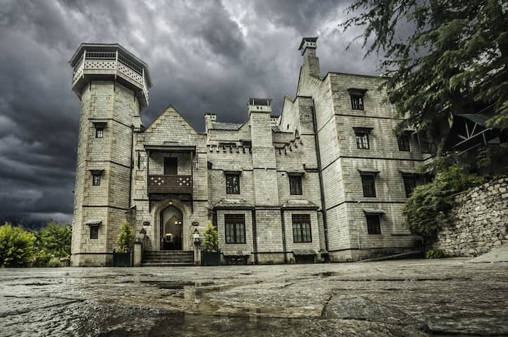 The Palace - マナリ