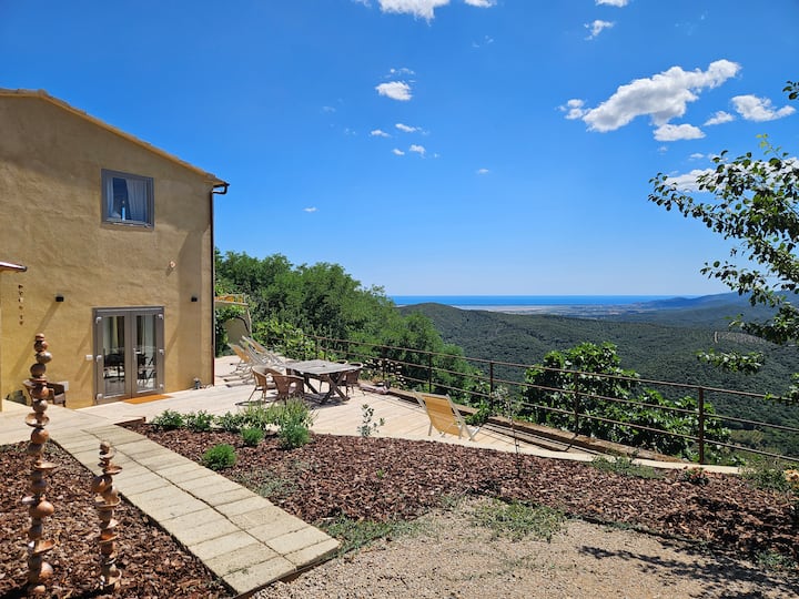 La Pesca Sea-view Family House. Tuscany - Grosseto