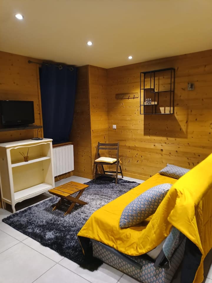 App 2/4 Personnes. Au Calme. Proche Pistes/skibus. - Valloire