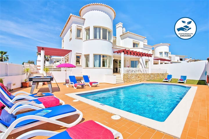 Villa W/ Heatable Pool & Sea View In Galé - Albufeira