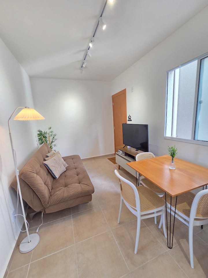 Apê Próximo Ao Hospital São Joaquim E Ao Shopping - Franca