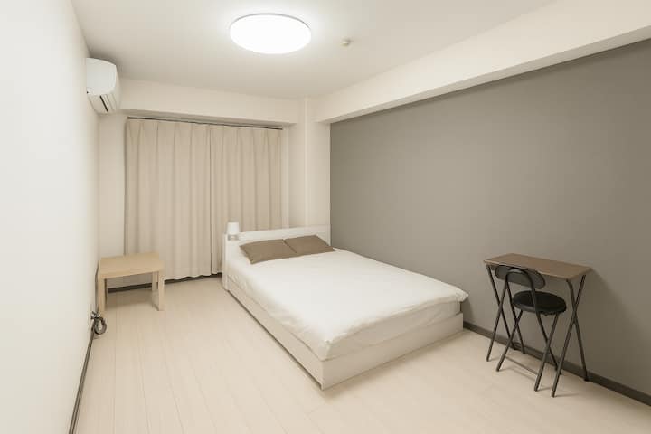 Noahs Ark Osaka Near Nippombashi Walk 10min 2g - Osaka