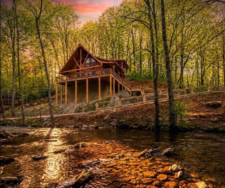 Creekside Oasis, Sauna, Pool/hot Tub, 3 Mi To Pkwy - Tennessee