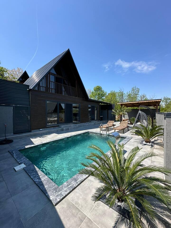 Sapanca Havuzlu Bungalov - Ruby Premium - Sapanca