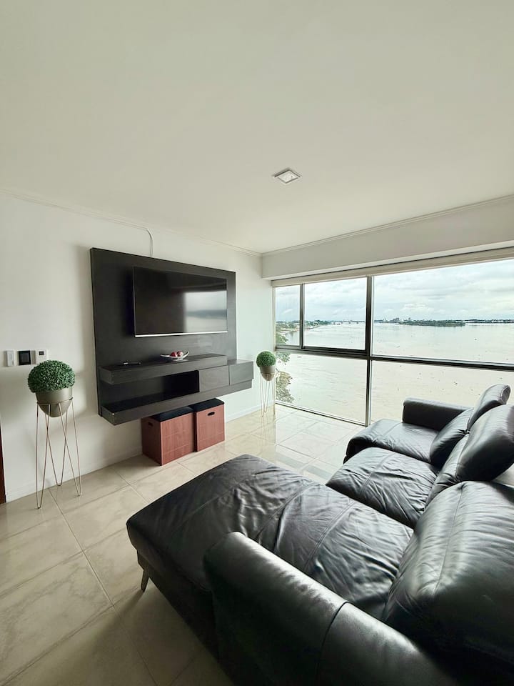 Suite P3 En Puerto Santa Ana (Desayuno Incluido) - Guayaquil