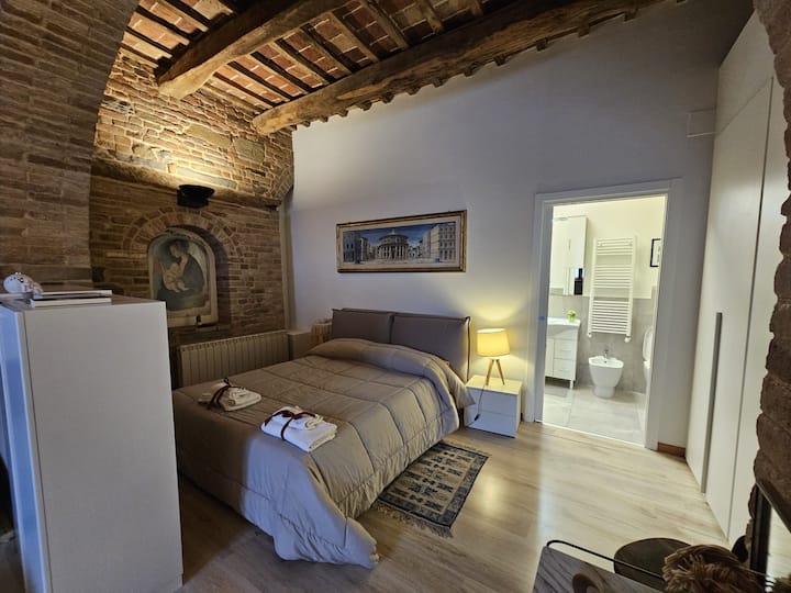 Casa Di Clara, In Piazza - Sarnano