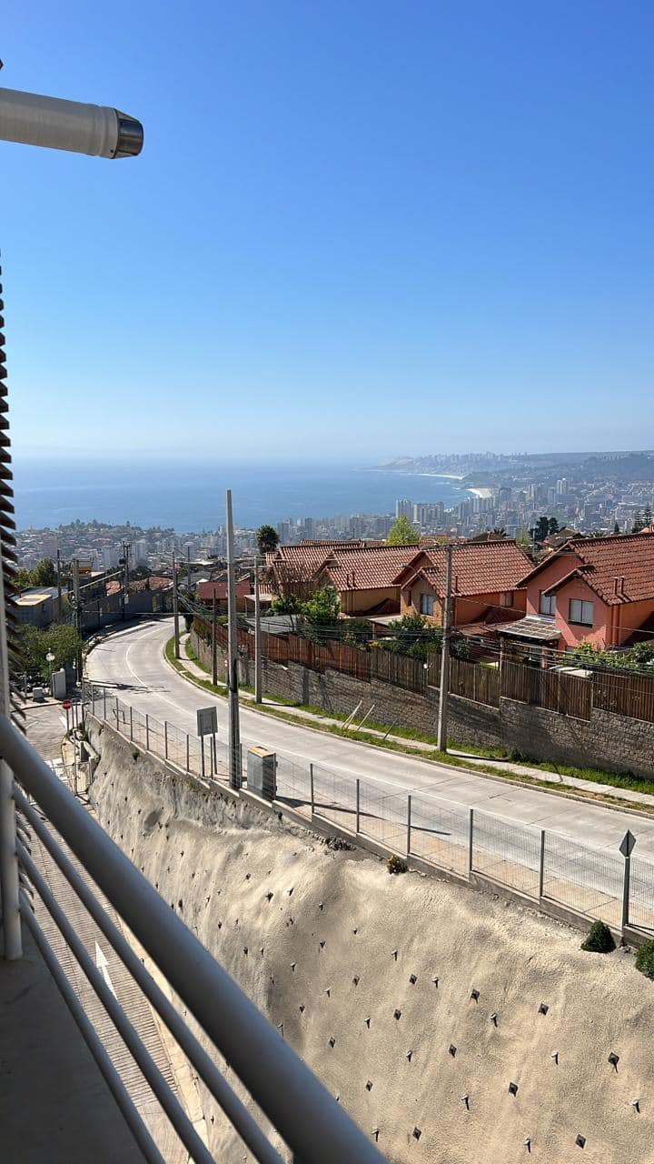Cómodo Y Acogedor Departamento Con Vista Al Mar - Valparaíso