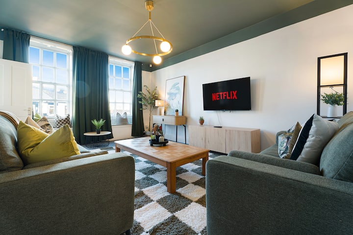 High Spec 2 Bbr | On High Street | Near Shops - Stockton-on-Tees