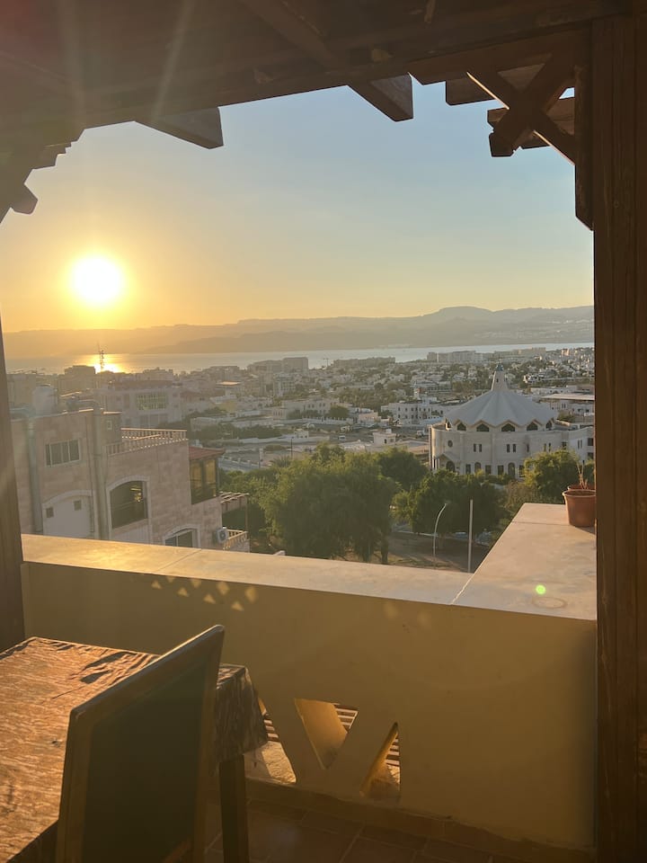 Rooftop Shared Accommodation - Aqaba