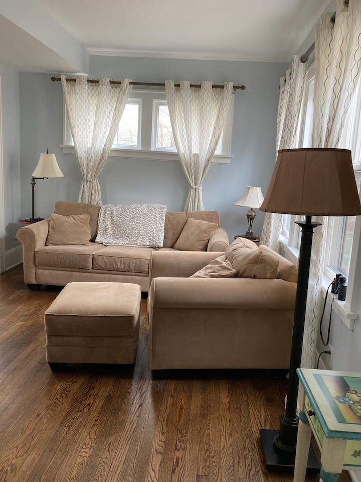 Lovely 2 Bedroom Wonderful Neighborhood - Saint Paul, MN