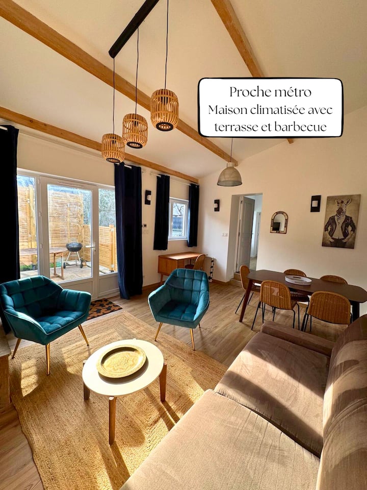 Proche Métro, Maison Climatisée Avec Terrasse - Saint-Symphorien-d'Ozon