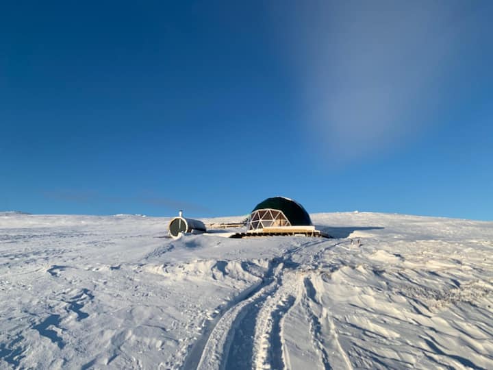 Mountain Dome - Your Alone Time With Iceland - Groenlândia