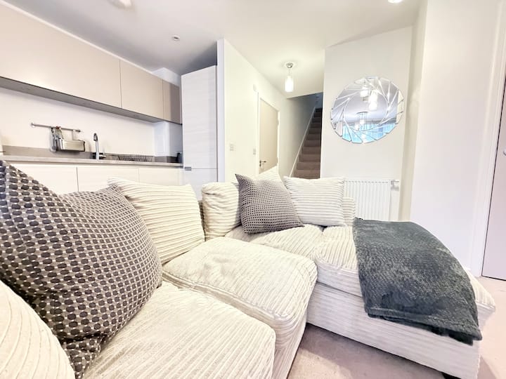 Luxury Duplex Near O2 Arena, Excel & Canary Wharf - Greenwich