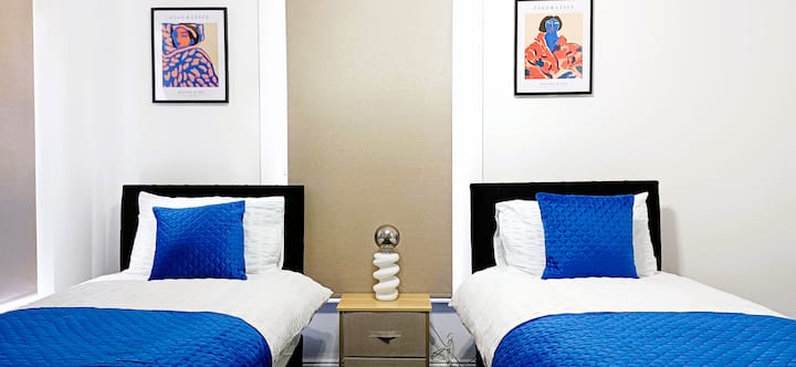 Prime Town Centre-location-station-wifi-parking - Luton