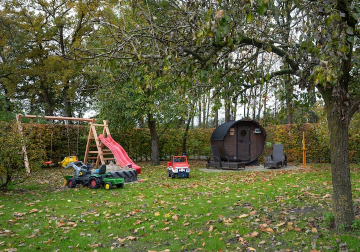 Ferienhof Grönheim- Fuchsbau. Urlaub Im Grünen - Lastrup