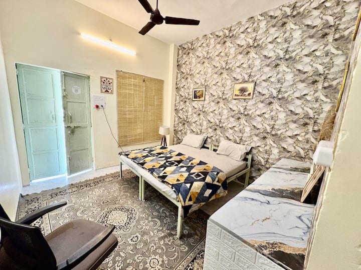 Haridwar Retreat | Prakriti Wellness Stay | Yoga - Haridwar