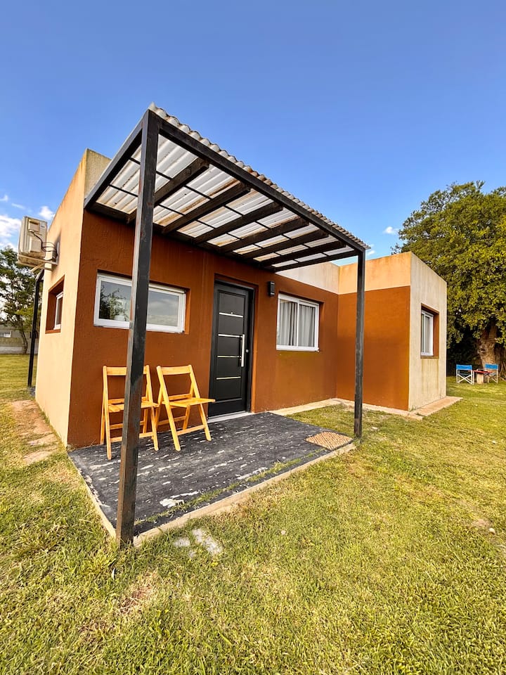 Complejo De 4 Cabañas, Para 4, 5 Y 6 Personas - Chascomús