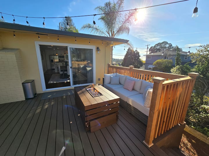 East Avenue Estate | Fire Pit • Game Room • Gym - Castro Valley, CA