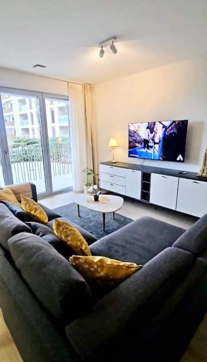 Exclusive 2 Bedroom Stay In The Heart Of The City - Luxembourg